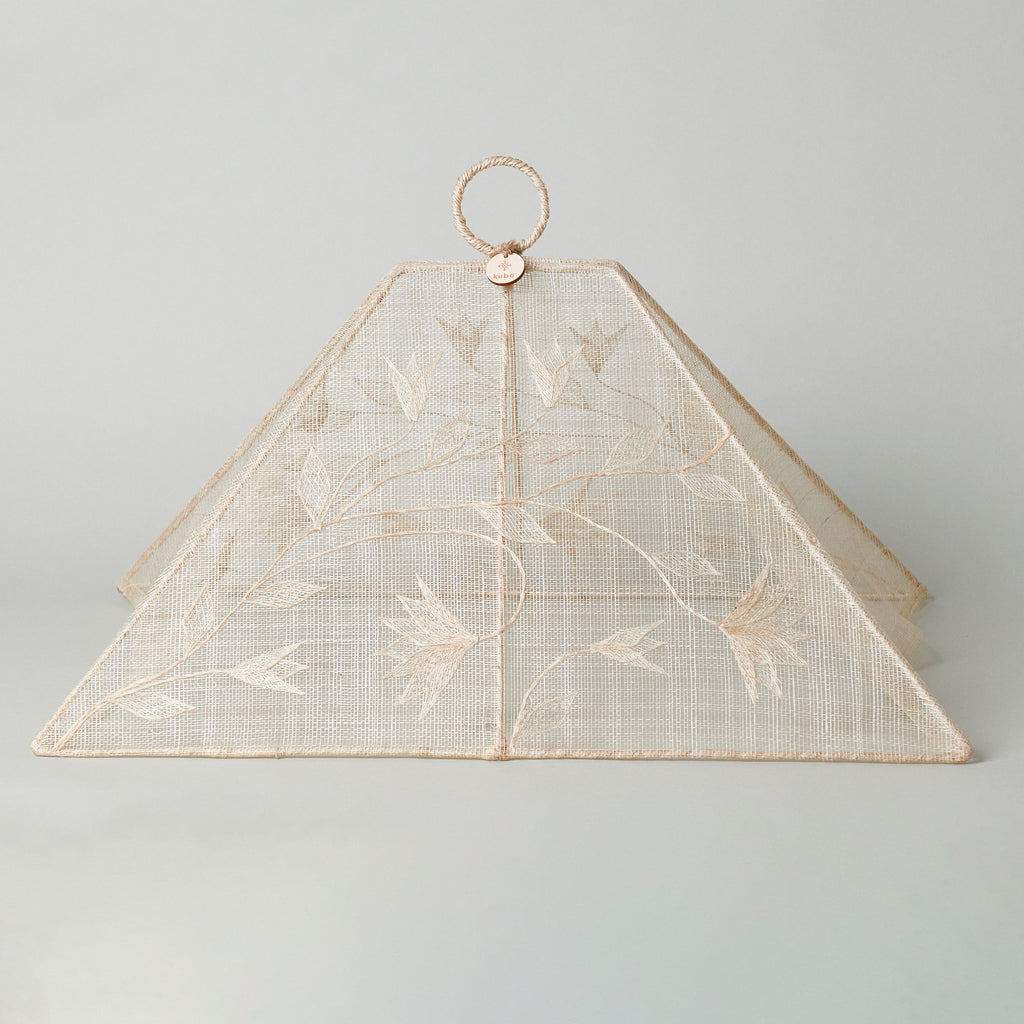 Ylang Abaca Foldable Food Cover With Flower Applique – kubo