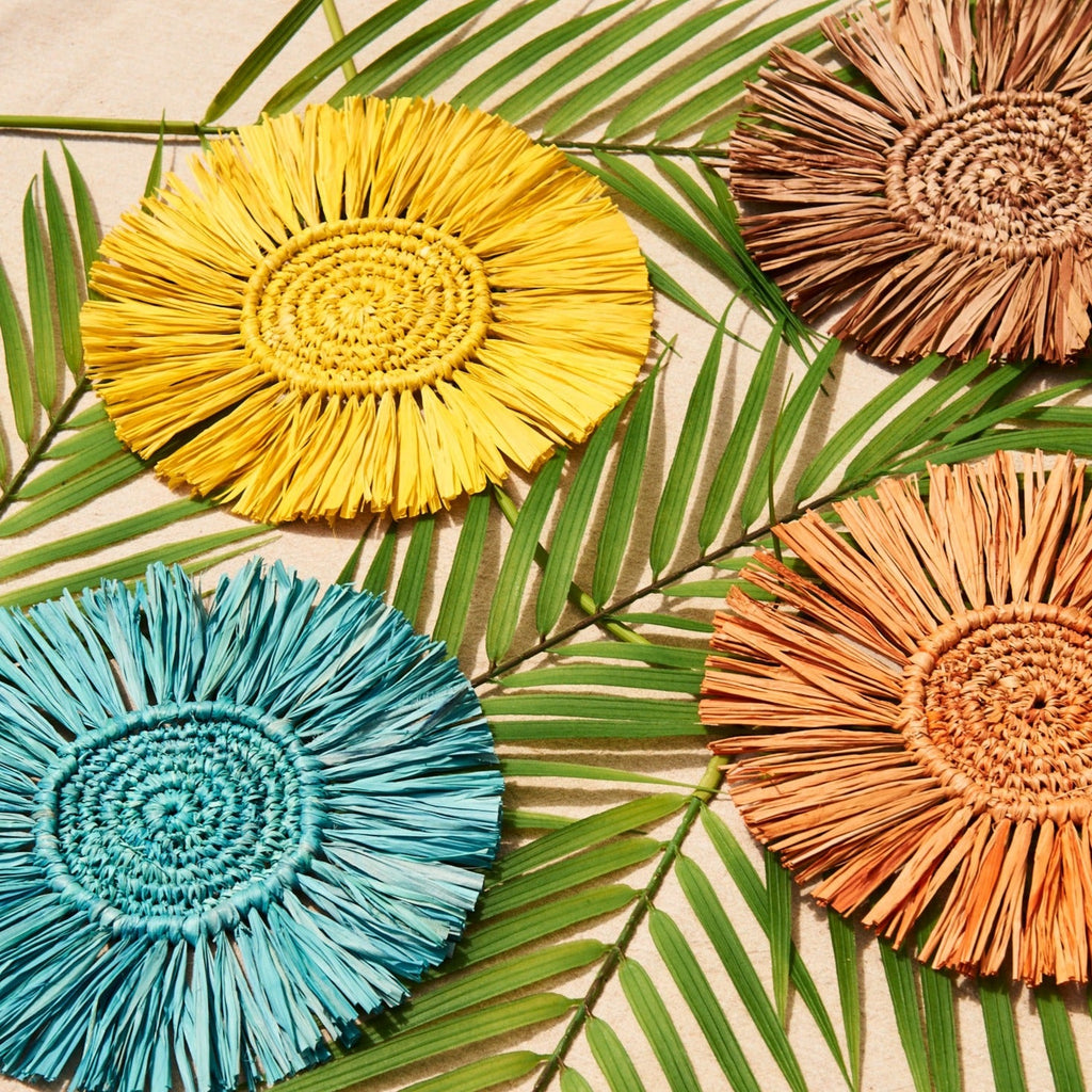Pahiyas Woven Fringe Raffia Coasters Sunset, Set of 4 – kubo